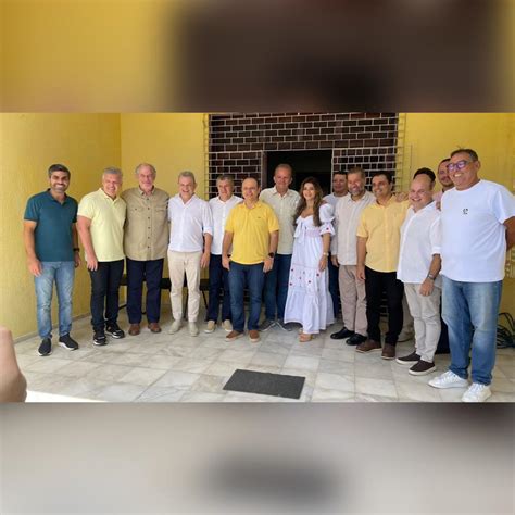 Ciro Retorna Dos Eua E Participa De Convenção Do Pdt Em Fortaleza Ao