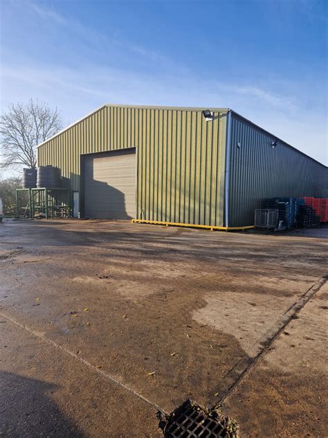 Warehouse To Let Near Chatteris Cambridgeshire 6000 Sq Ft Howie