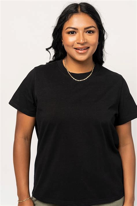 Maddy Tee In Black Holley Girl
