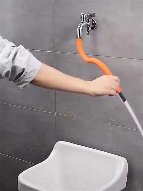 ตัวขยายอเนกประสงค์ สายยางต่อก๊อกน้ำ ป้องกันน้ำกระเซ็นหมุนได้ 360°ส่วนขยายฟรีงอ ประหยัดน้ำ สายยาง