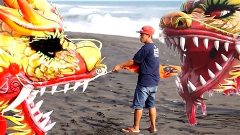 Njongki Layangan Naga Raksasa Youtube