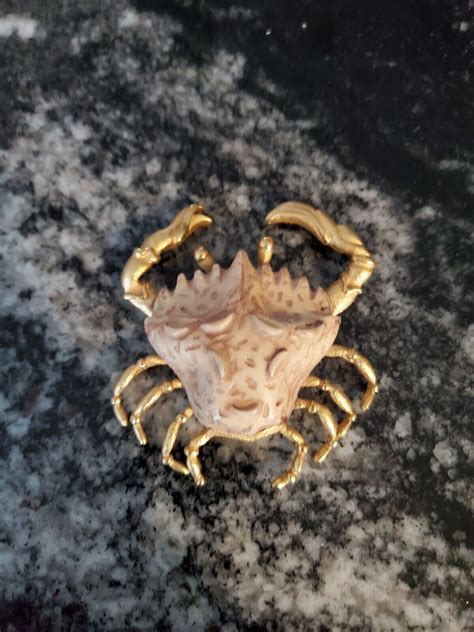 Vintage Luca Razza Zodiac Cancer Crab Pendant Resin A… Gem