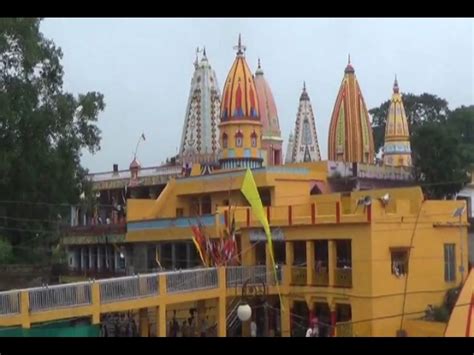 People From Surrounding Areas Reached The Temple Is Also Mentioned In