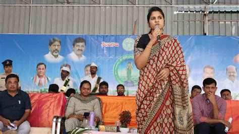 Collector Kranthi Valluru భూభారతి చట్టం ద్వారా రెవెన్యూ కోర్టుల