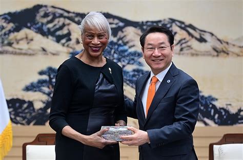 오늘 28일 인천 부평역 에스컬레이터 갑자기 큰 소리나며 운행 멈췄다 위키트리