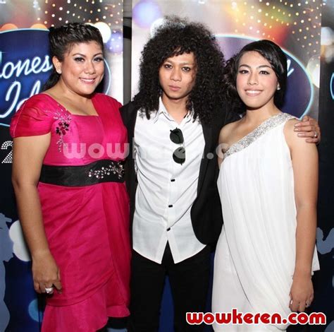 Gambar Foto Ke 3 Finalis Indonesian Idol 2012 Foto 2 Dari 520
