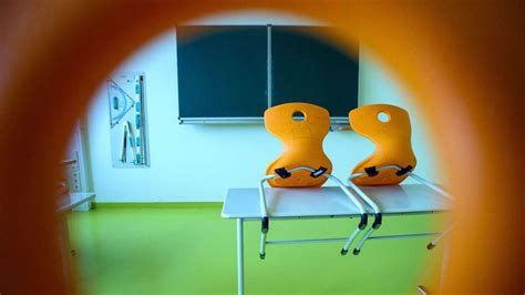 Fünftklässler können nicht rechnen Baden Württembergs Schulen und