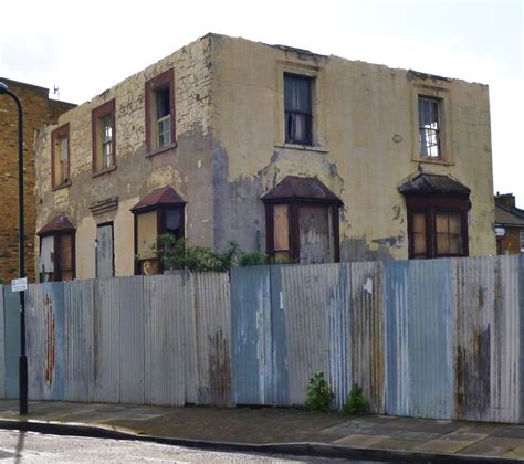 Dr Tony Shaw William Lyttle Aka The Mole Man And Hackney London