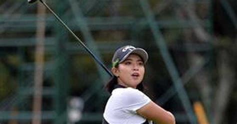昨年に続くアマ旋風！浪速の17歳jk・平岡瑠依が暫定3位発進／国内女子（13ページ） サンスポ