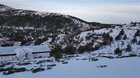 Bola Del Mundo Valdeski Y Loma Del Noruego La Montaña Nos Une