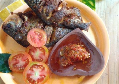 Resep Bawal Goreng Oleh Yuni Kurniasih Cookpad