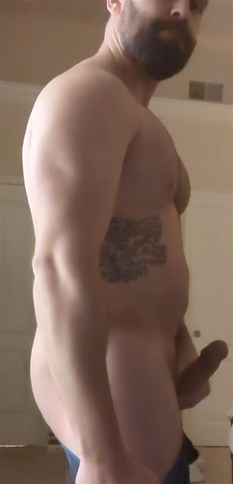 Side Profile Reveal R BeardPorn