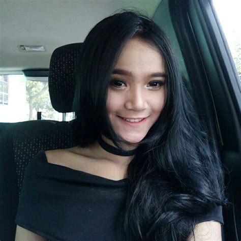 Biodata Profil Dan Fakta Hana Monina BULATIN