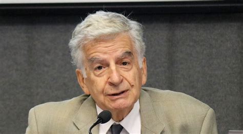 Principais Cientistas Brasileiros Declaram Voto Em Lula 141 Já