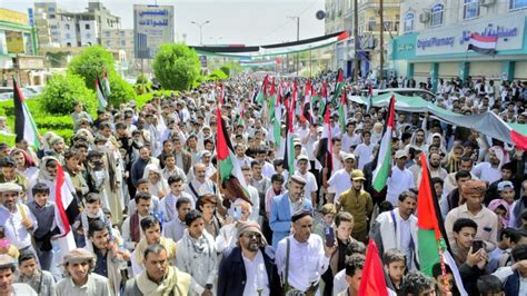مأرب مظاهرة تنديدا بجرائم الاحتلال في غزة والصمت العربي الجنوب اليمني