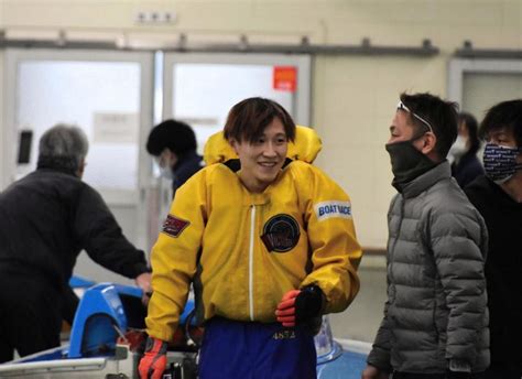 【ボート】川原祐明が逃げ、まくり差しで2日目連勝、5着の初日から急浮上競馬・レースデイリースポーツ Online