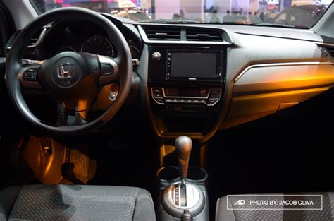 Pims 2016 Honda Launches 7 Seater Br V Crossover Autodeal