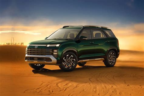 Hyundai Alcazar Executive Diesel On Road Price Features And Specs Images
