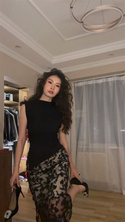 Namuun Enkhtuvshin 🕊️ Mongoldoo Anh Udaa Nohoin Tsetserlegt Hvreeleng