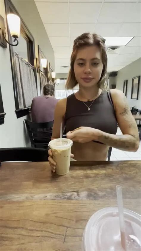 Coffee And A Flash Cheers Scrolller