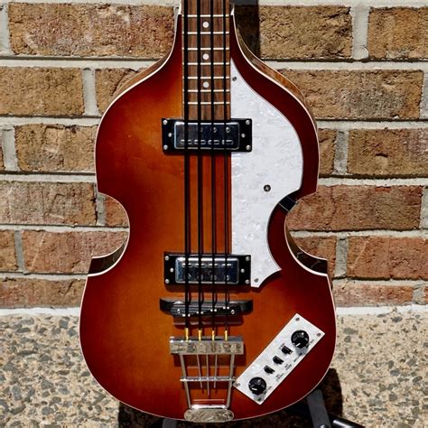 Hofner D Bass Hi Series Guitars That Inspire Feel Every Note With