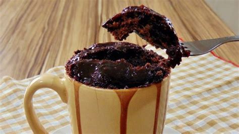 Bolo de Caneca no Micro Ondas Rápido e Delicioso
