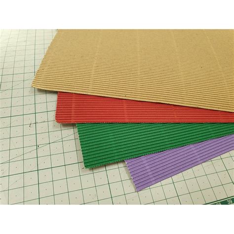 กระดาษลูกฟูกสีด้าน้ดียว ลอนเดียว แบบบาง กระดาษลอน Corrugated Paper