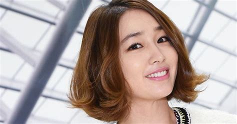 사진 출산후 첫 공식석상 나선 이민정여신도 엄마가 되는군요