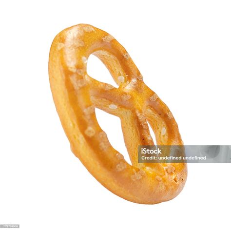 흰색 배경에 고립 된 짠 미니 프레첼 옥토버 페스트전통 음식 흰색 배경에 짠 미니 프레첼 독일 프레첼 옥토버페스트 갈색에 대한 스톡 사진 및 기타 이미지 Istock