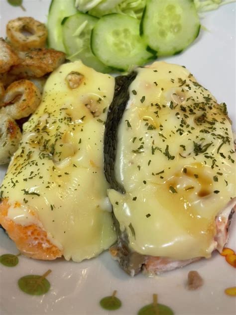 鮭のチーズマヨ焼き♡ By まなちゃぶ 【クックパッド】 簡単おいしいみんなのレシピが396万品