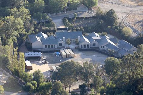 Kim Kardashian Kanye West Move Into New Hidden Hills Mansion