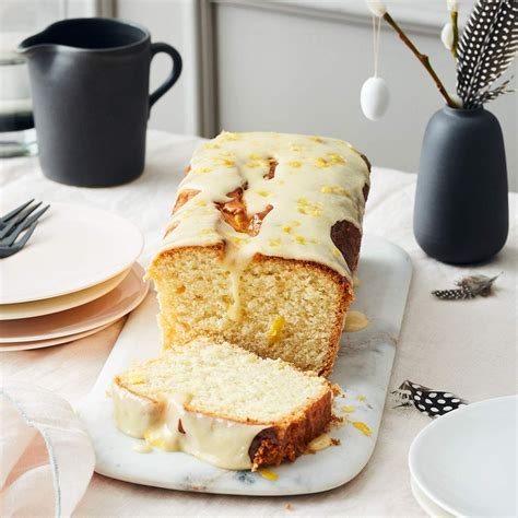 Saftiger Zitronenkuchen Rezept ESSEN UND TRINKEN