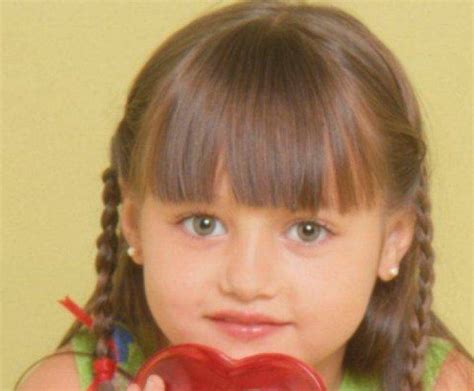 Andrea Lagunes Niña De Gotita De Amor 22 Barrio