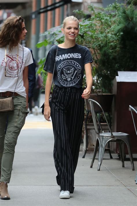 Daphne Groeneveld Street Style NYC CelebMafia