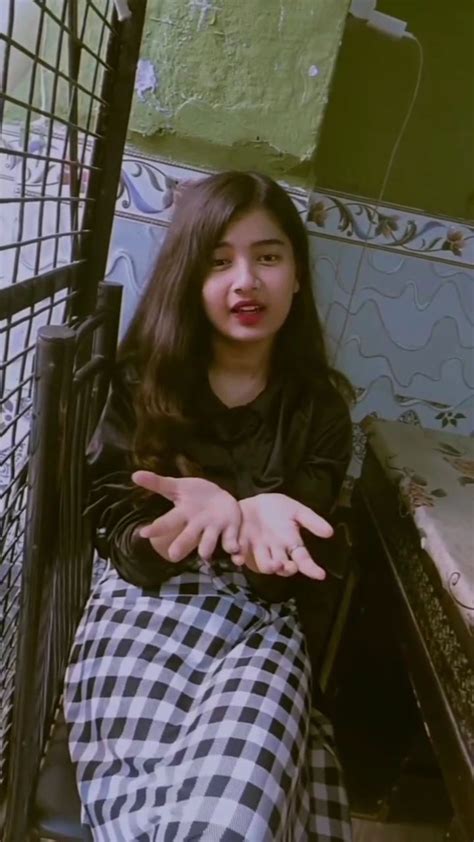 Hyy Hello Koy Muj Se Friendship Kar Lo Insta Per Message Kar Lo Jis Ki Karni H 💞💞 🫂