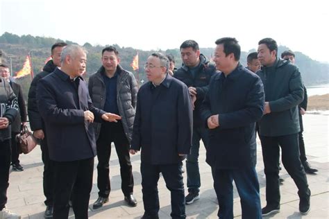 傅根友赴柯城区麻蓬村开展调研澎湃号·政务澎湃新闻 The Paper