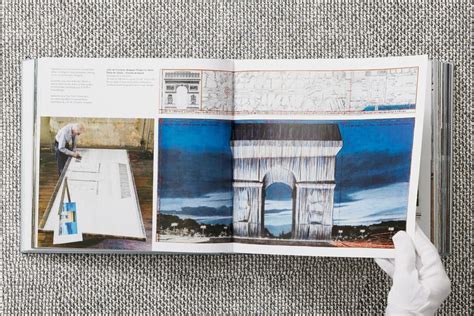 Christo And Jeanne Claude L Arc De Triomphe Wrapped Paris