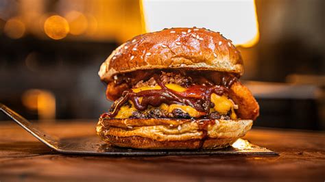 Tips For The Juiciest Burgers Youve Ever Tasted