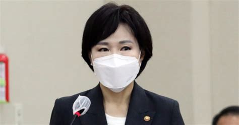 친하면 무료변론 문제 없어전현희 발언 논란에 권익위 해명