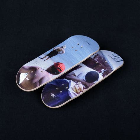 Leon Eckert 1 Flint Fingerboards