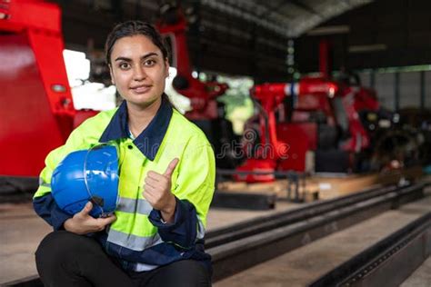 Portrait Smart Indian Lady Engineer Woman Supervisor Worker Wear