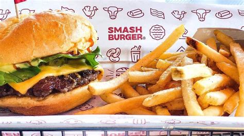 Smashburgers New Chicken Wings Have Arrived Just In Time For Football