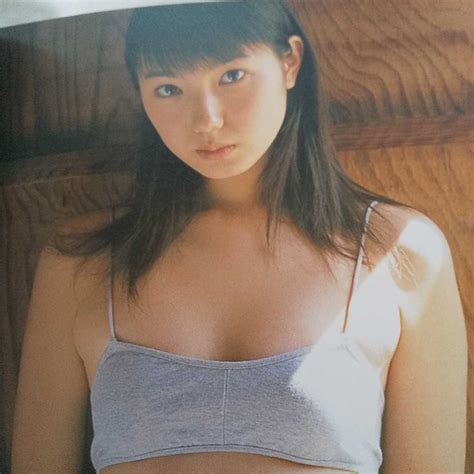 Yahooオークション 遠藤栄理香 ファースト写真集 「crisis〜君が僕
