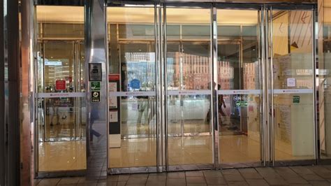 롯데아울렛 서울역점 쇼핑 정보와 주변 관광 명소 및 근처 맛집 여행 정보