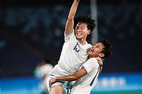 亞運女足》賴麗琴、蘇育萱進球 中華女足2比1逆轉印度 Go Goal 勁球網 Line Today
