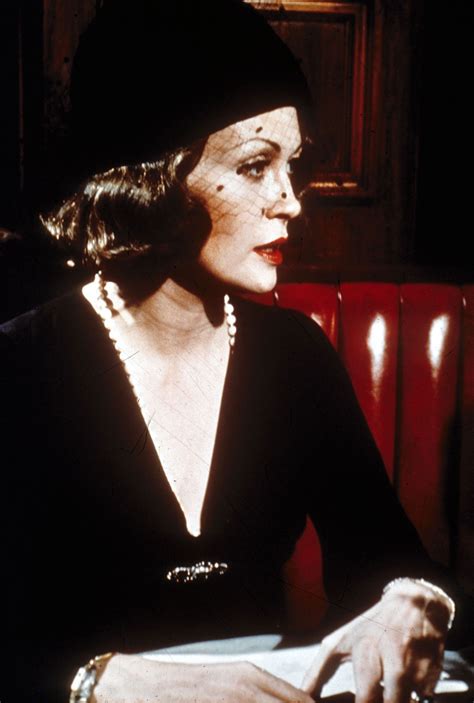 22 Iconic Red Lip Moments In Film Vogue