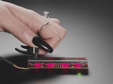 Adafruit Neoslider I C Qt Kaufen Bei Berrybase