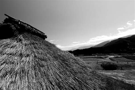地面を掘って住むことの意味 竪穴式住居 GANREF