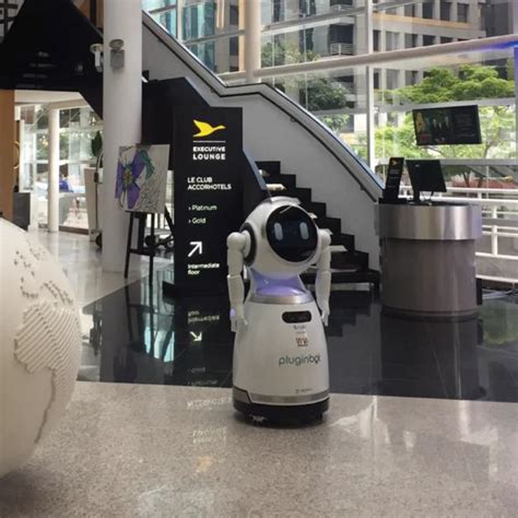 Ubtech Cruzr 1s Ai Service Robot For Hotels Malls And Airports