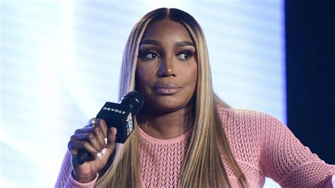 NeNe Leakes Internet Is SHOCKED At Facetune S Viral Comment